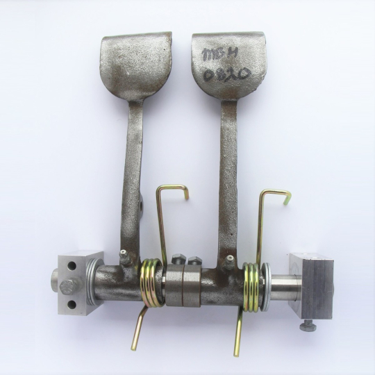 Short handbrake connecting rod - +8/+4 1993 on :: Mog Parts, Morgan Car ...