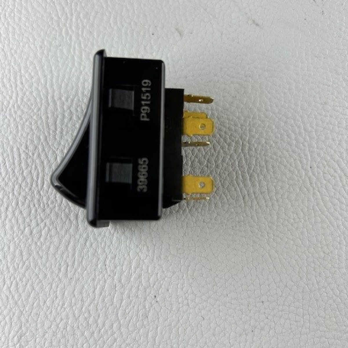Hazard switch 1969-76 :: Mog Parts, Morgan Car Parts & Morgan Spares ...