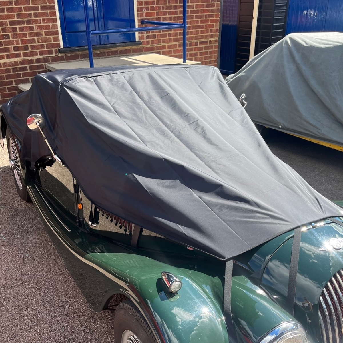 Storm cover for 2 seater cars (covers windscreen and whole cockpit area ...