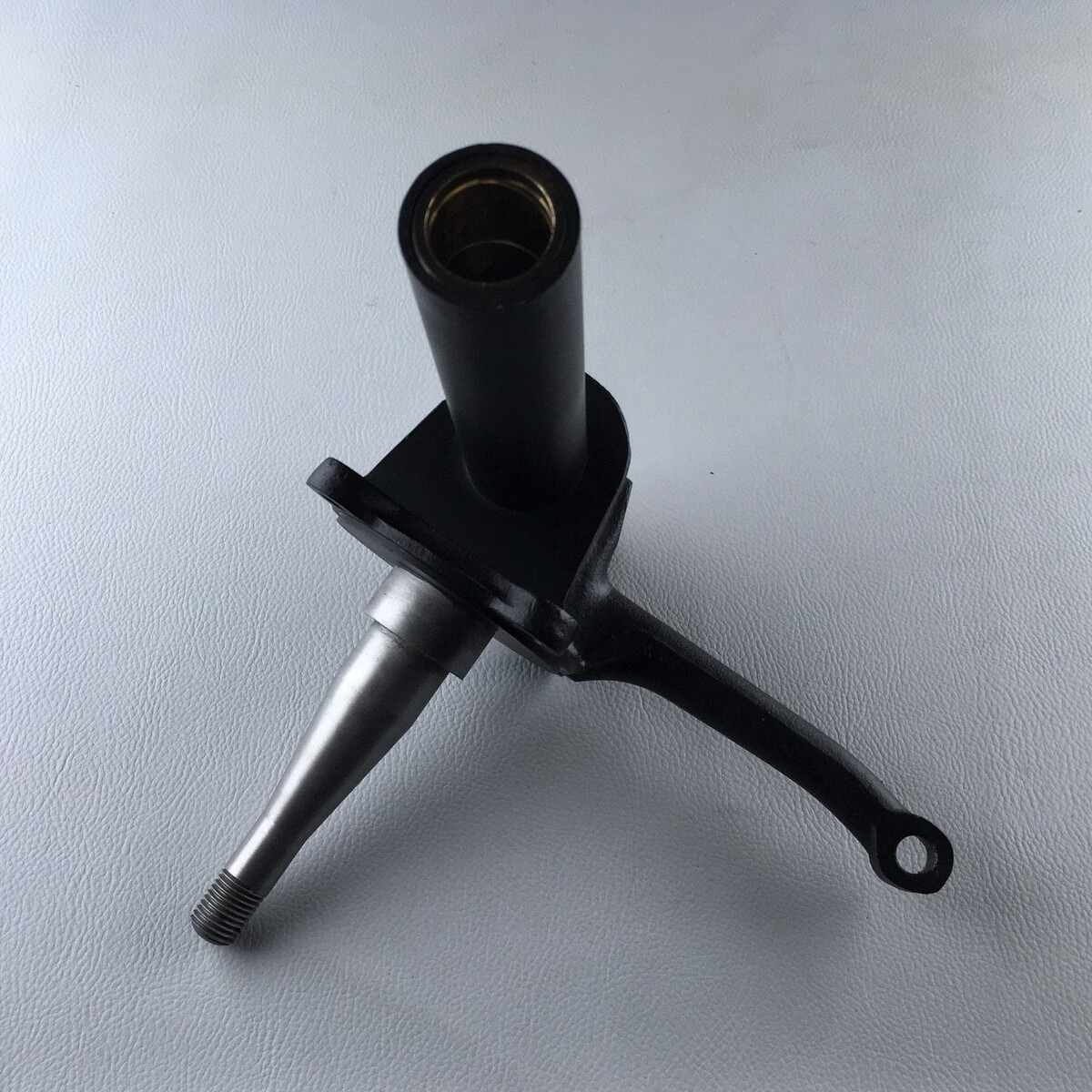 Front stub axle R/H (factory new/old stock) 1951 to 1968 era. Fitted ...